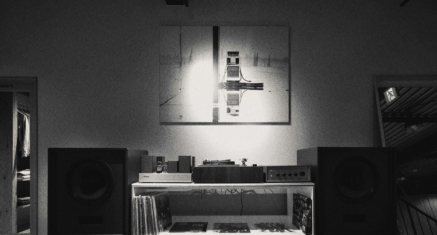 South Cedar DRIVE INN